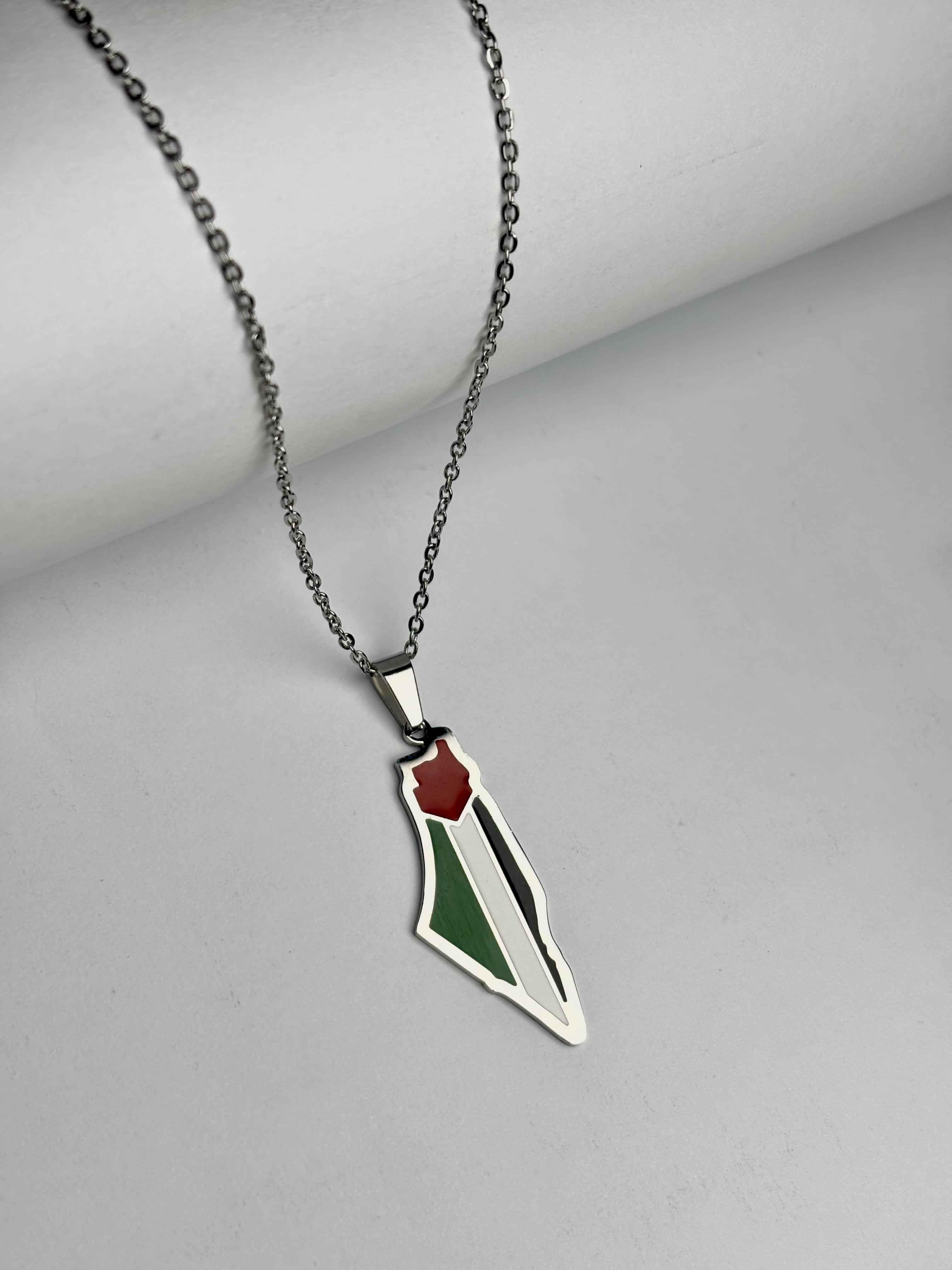 Palestine Map Pendant Chain – Metal AURA